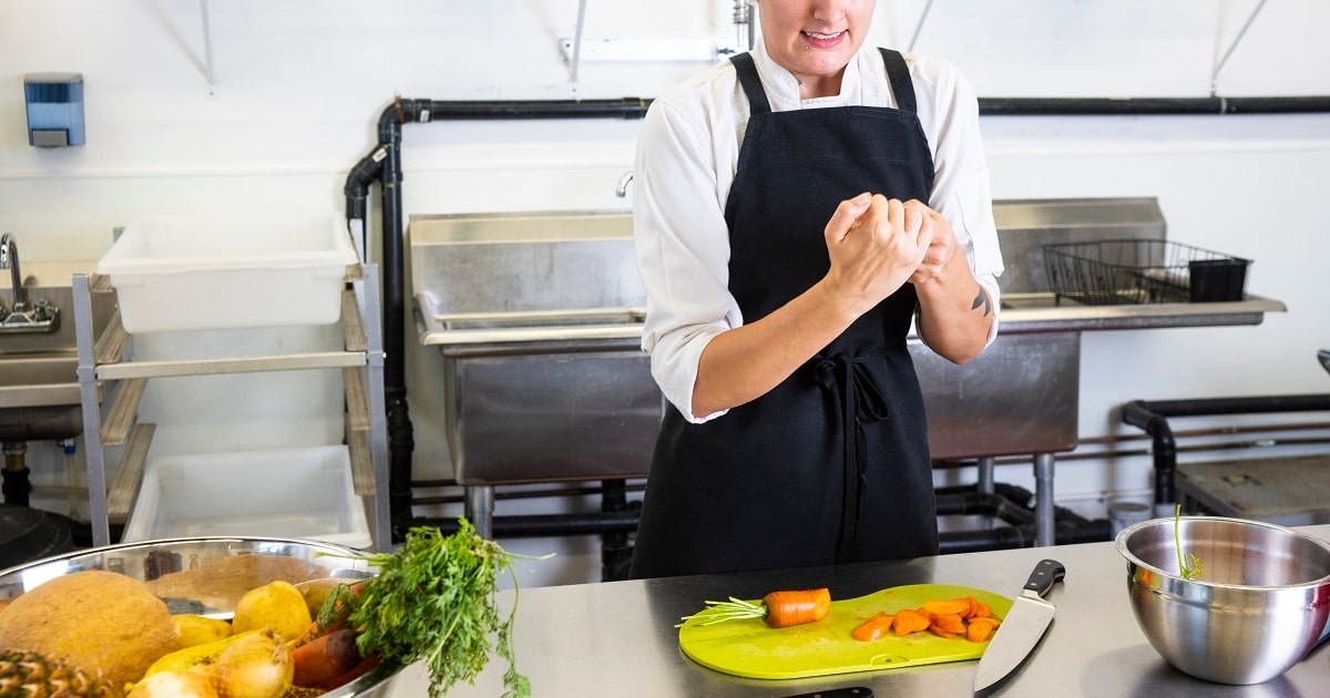 How To Reduce Common Restaurant Injuries | AmTrust Insurance