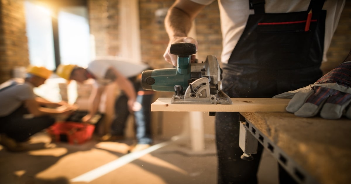 Workers' Comp Risks for Contractors & Employees | AmTrust Insurance